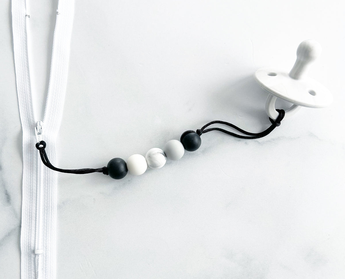 Attache suce zip noir marbre – Creation Coco Lyly